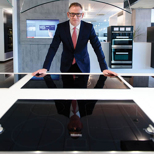 INTERVIEW: Simon Grantham - kbbreview