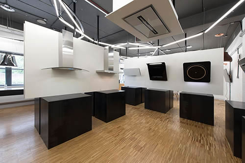 Elica president opens new UK trade showroom - kbbreview
