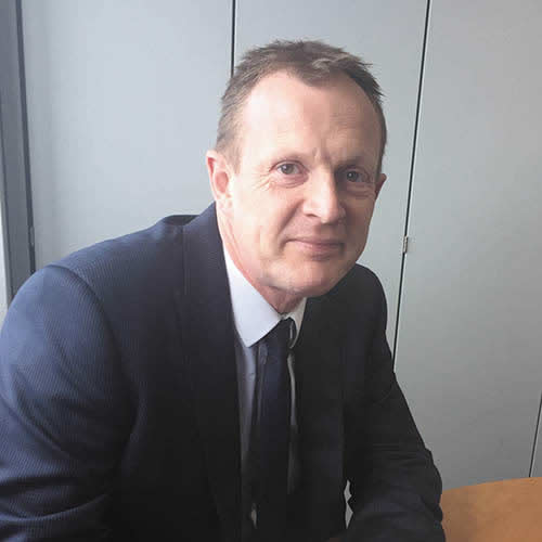 VITRA: Neil Howard - kbbreview